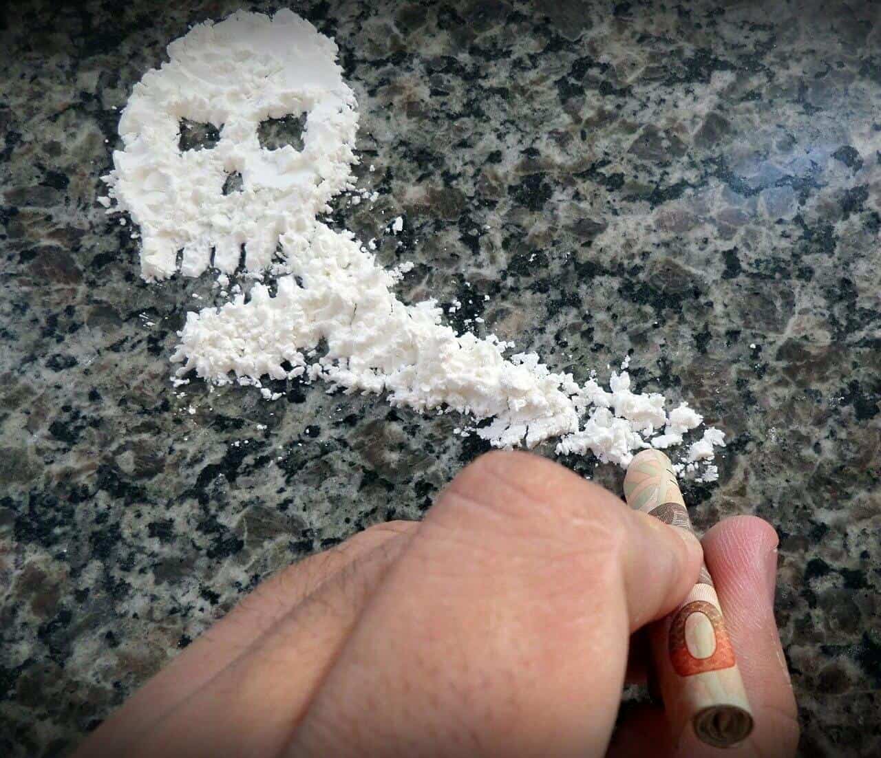 Cocaine Addiction - the causes and effects fully explained